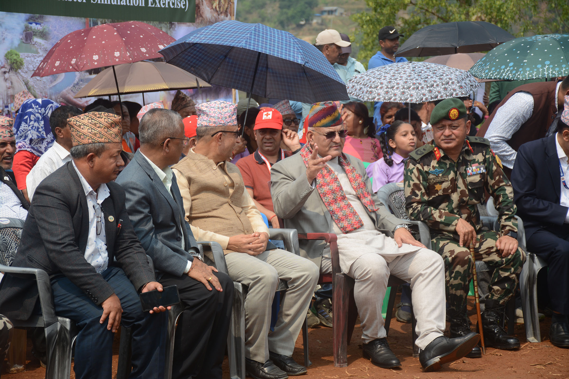 विपद् नमूना अभ्यास हेर्दै भक्कानिए बोटे समुदाय - NepalKhoj